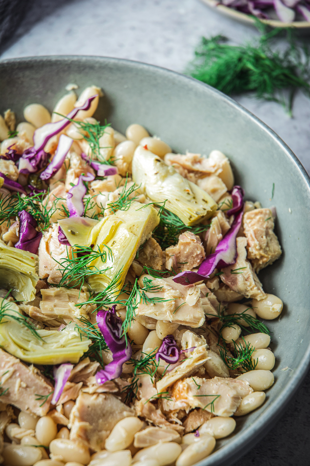 Best Cannelini Bean Salad with Tuna and Artichoke Hearts - Calm Eats