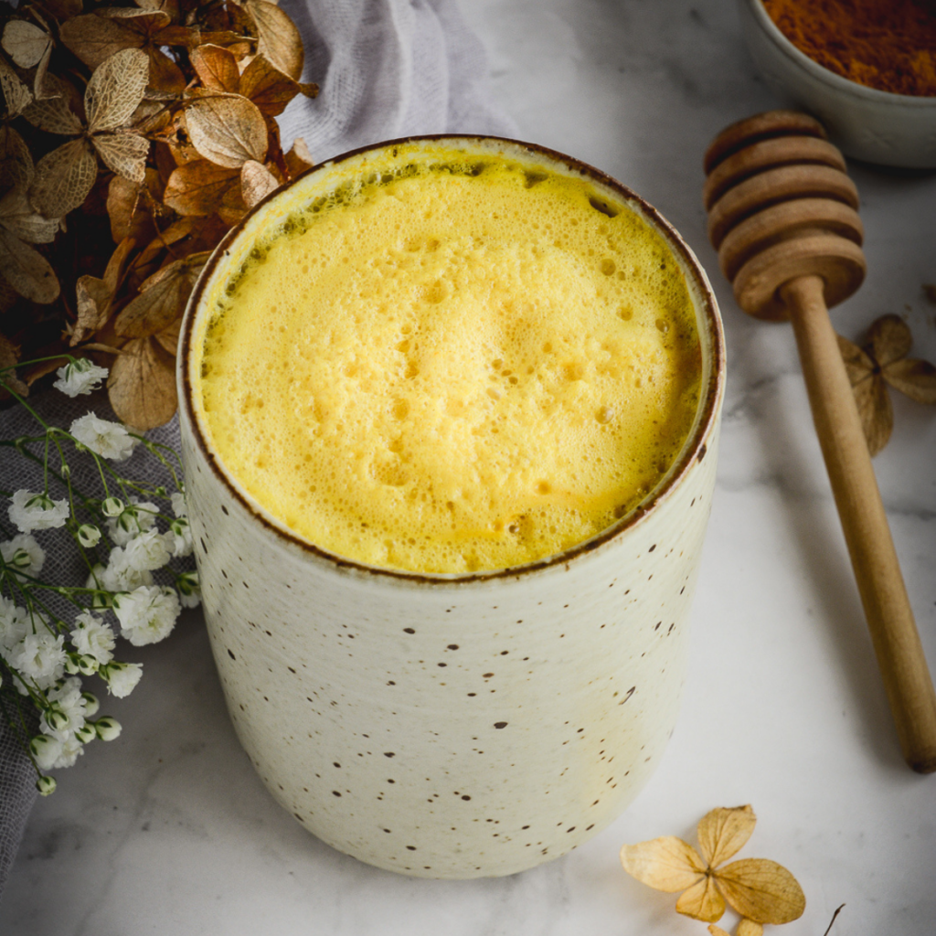 Chamomile Cinnamon Moon Milk Latte - Calm Eats