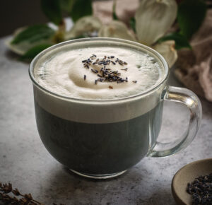 10 Cozy Anti-Inflammatory Moon Milk And Latte Recipes - Calm Eats